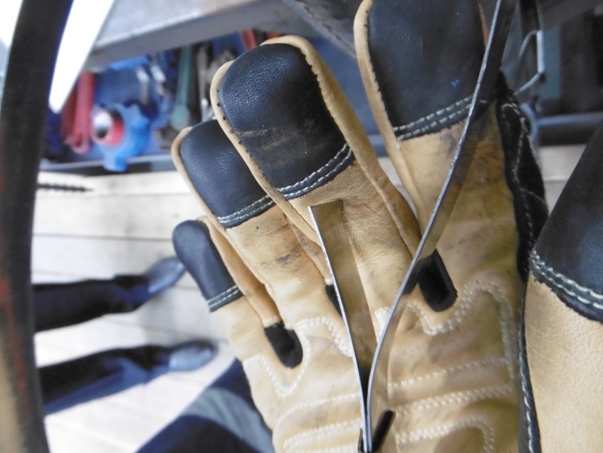 Pre-Cut Clamps Reduce Hand Injuries at Qteq | BAND-IT